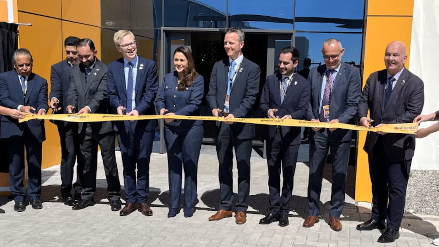 Continental inaugura fábrica colossal no México para rivalizar com a china!